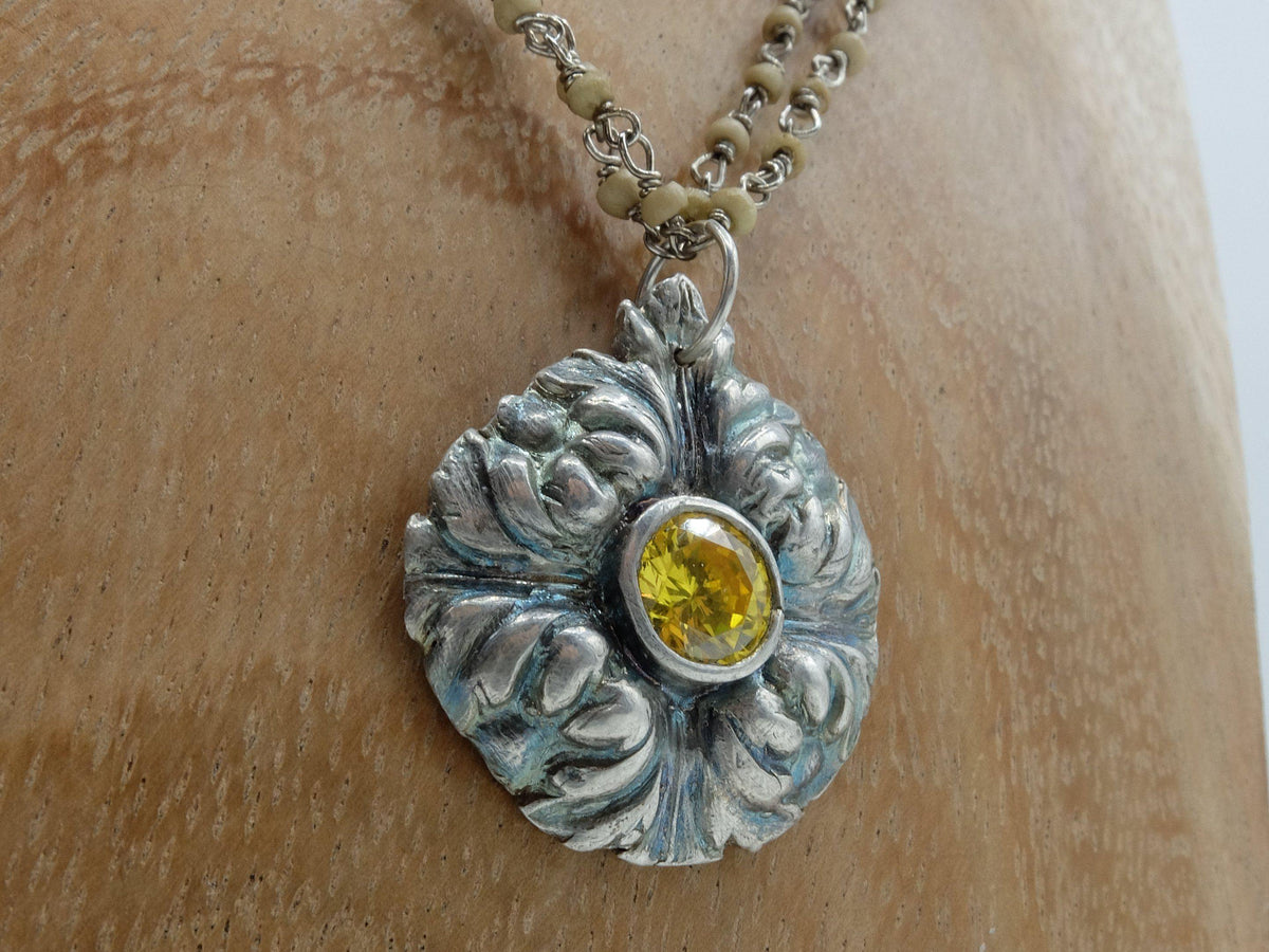 Boho Gold Pendant – PÄX Studios